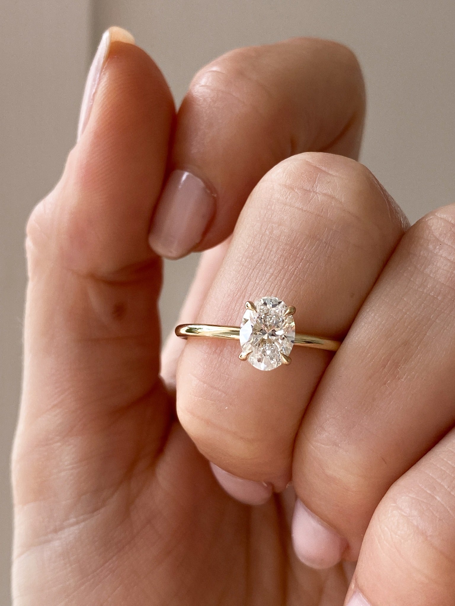 Crafting Custom Engagement Rings for Your Unique Love Story